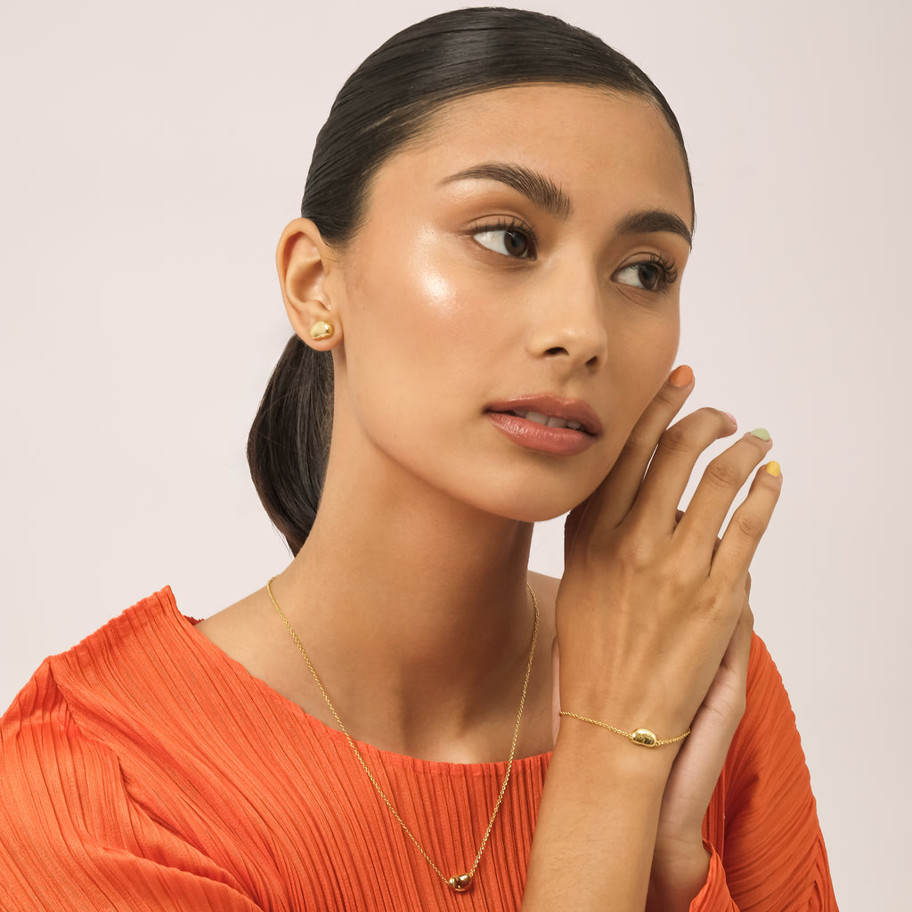 Seek Shine Sasi Studs (18K Gold Brass)